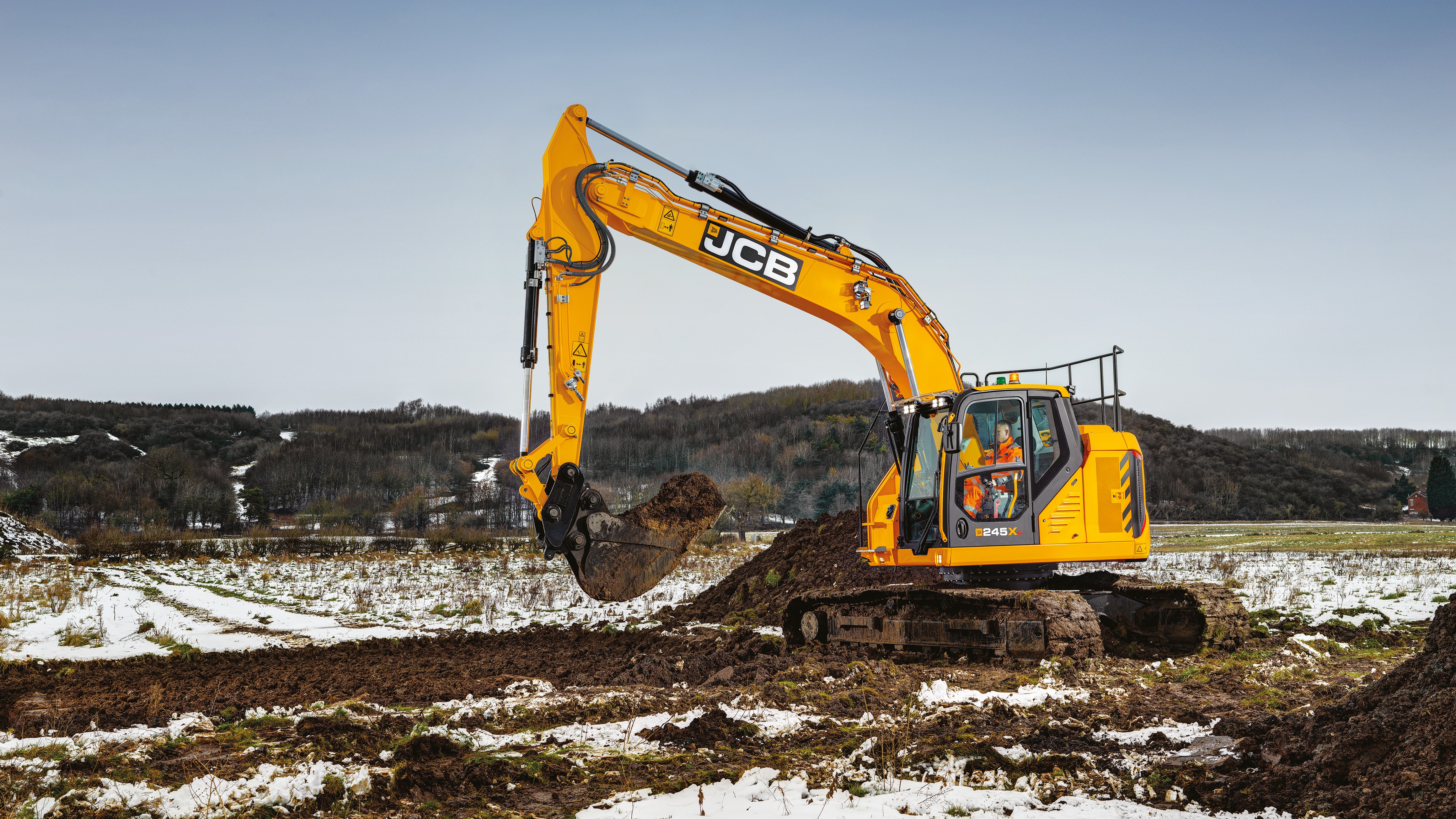 245XR Tracked Excavator | JCB Construction NZ